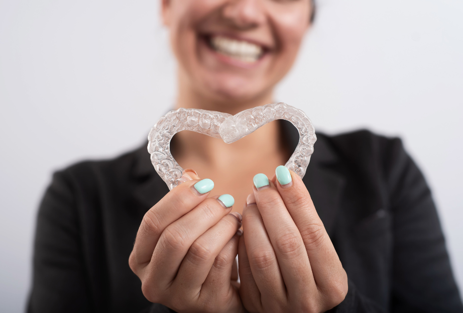 Invisible Braces Cost in the USA 2025 | Smileie Pricing Guide