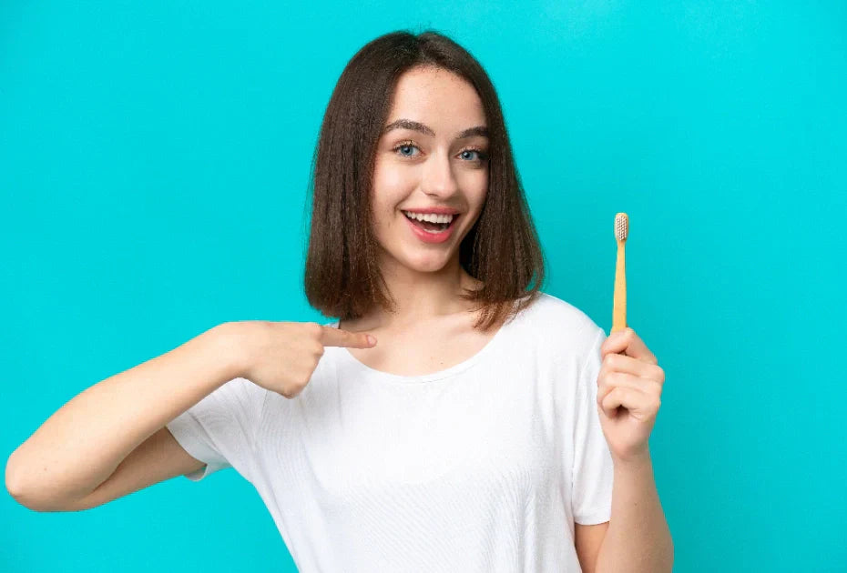 Top Tips to Maintain Your White Smile After Whitening Treatment – Smileie